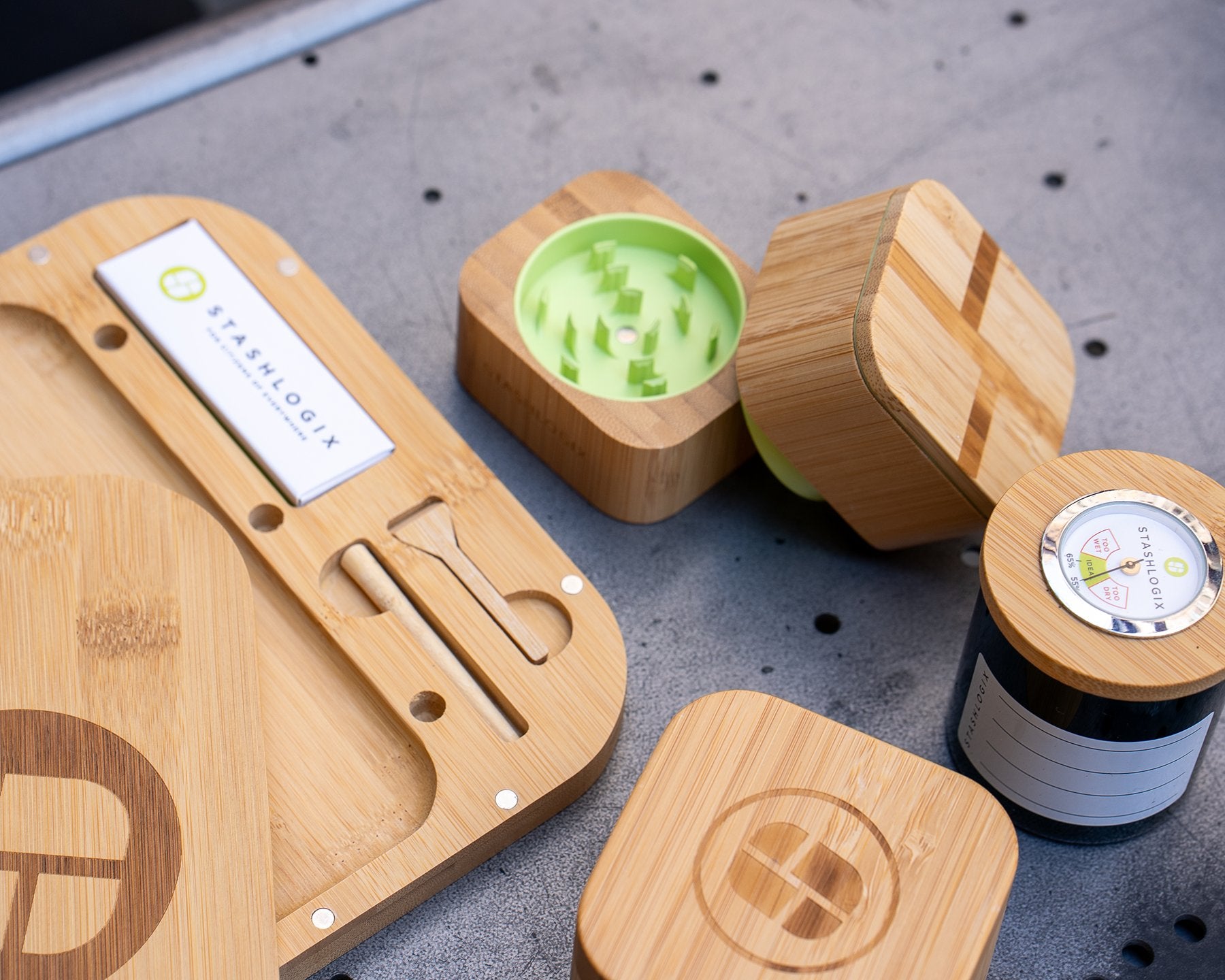 BAMBOO! – STASHLOGIX